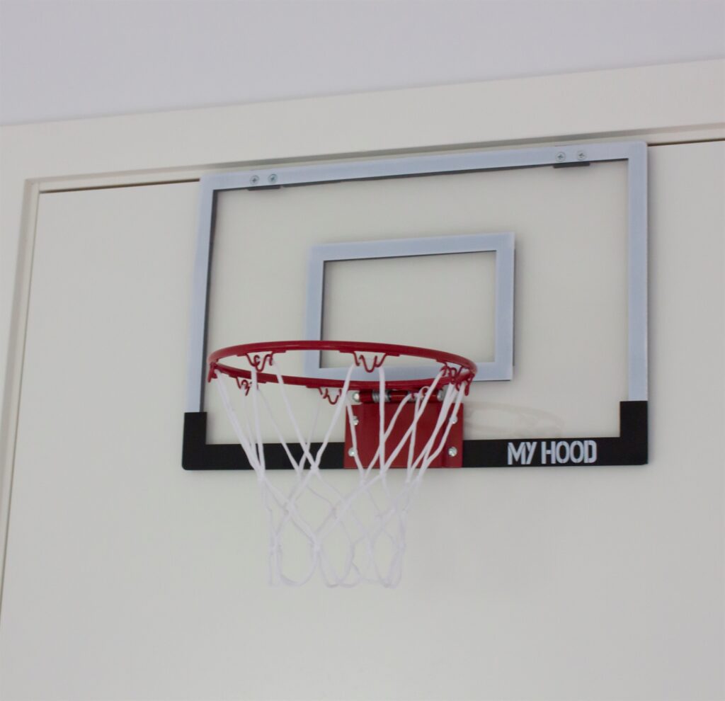 My Hood Mini Basketball Kurv med Bold og Pumpe - Streetplay.dk Kun 149.-